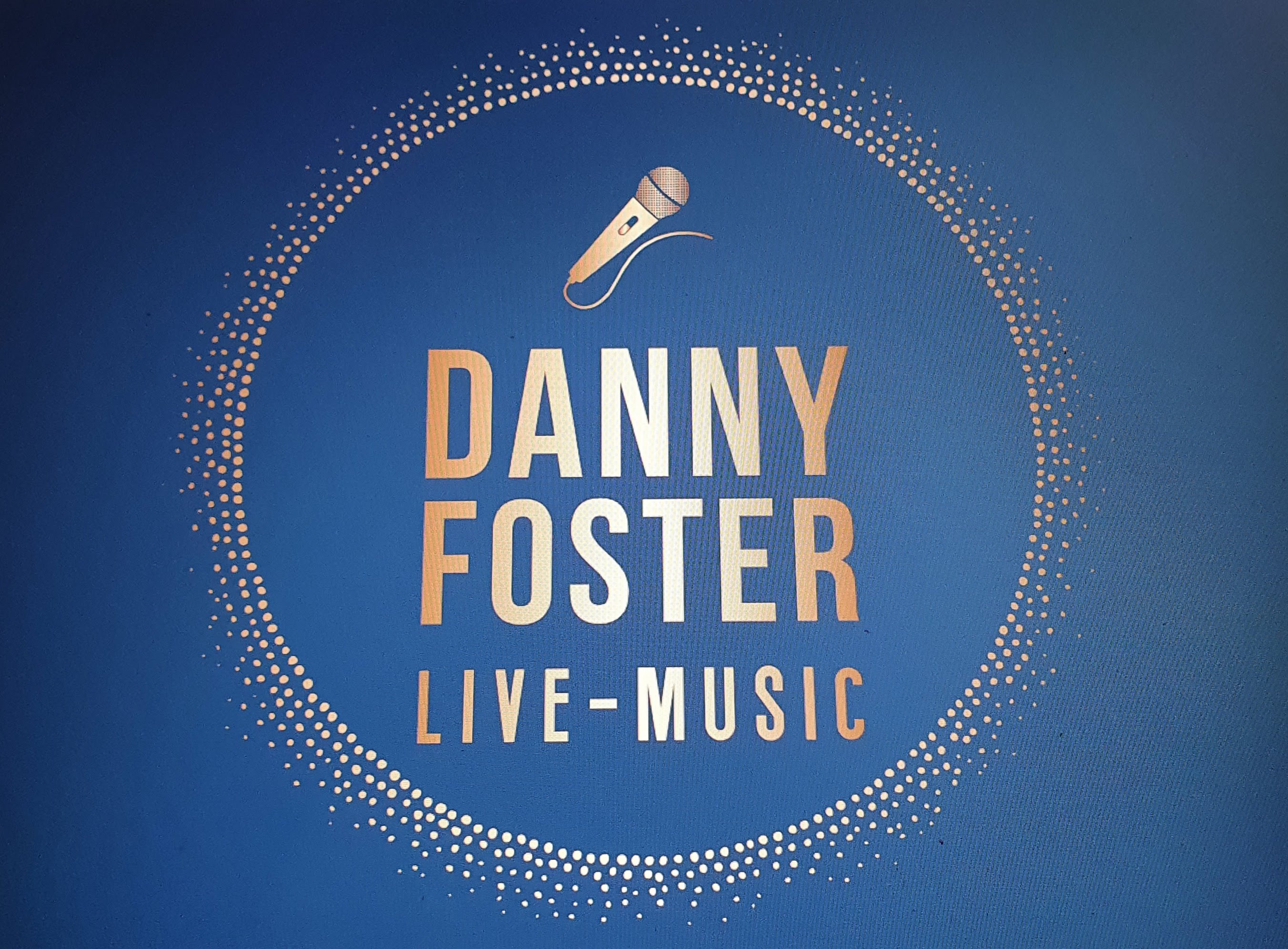Over Danny – Danny Foster
