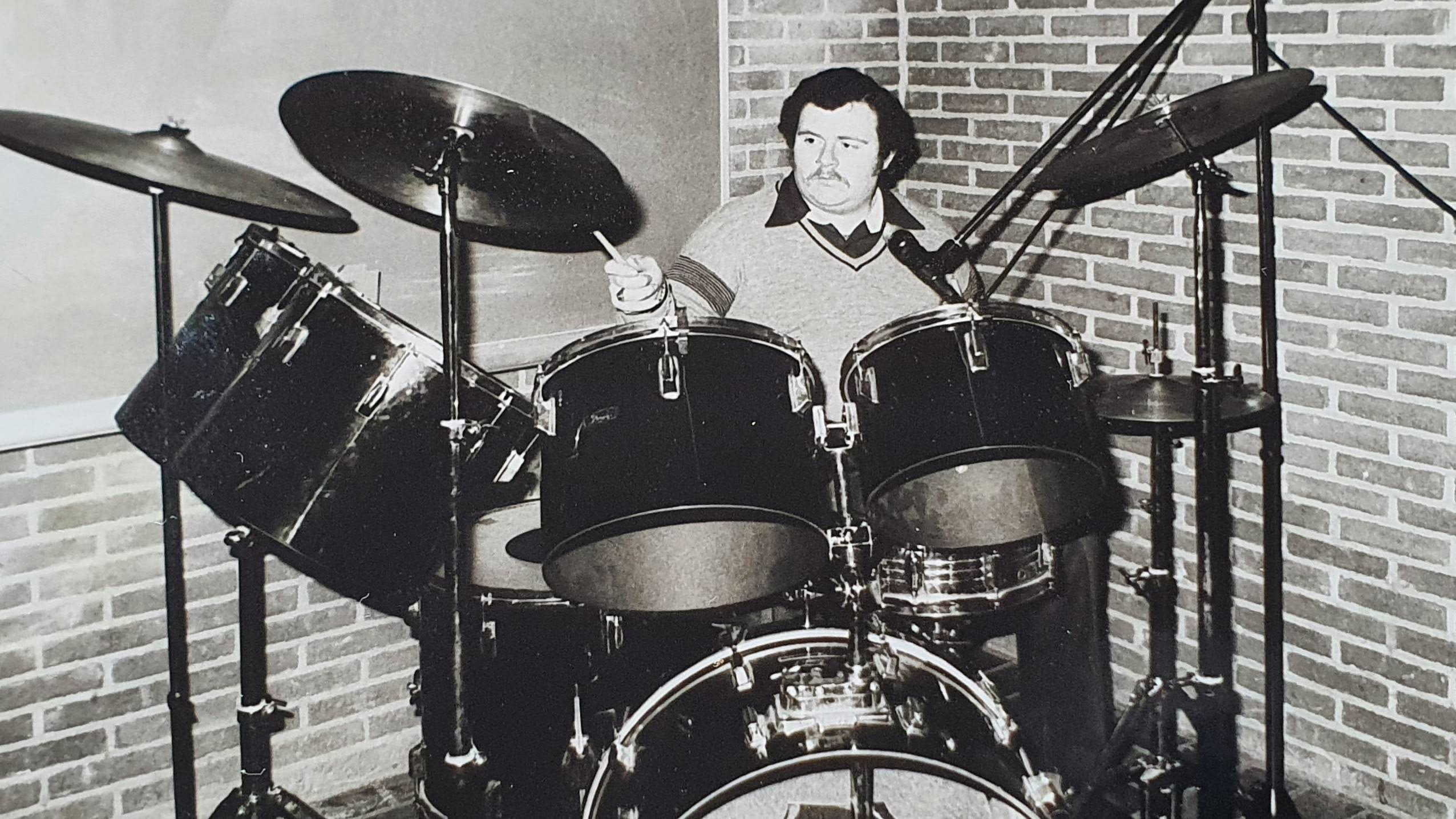 Ik ben een drummer! – Danny Foster